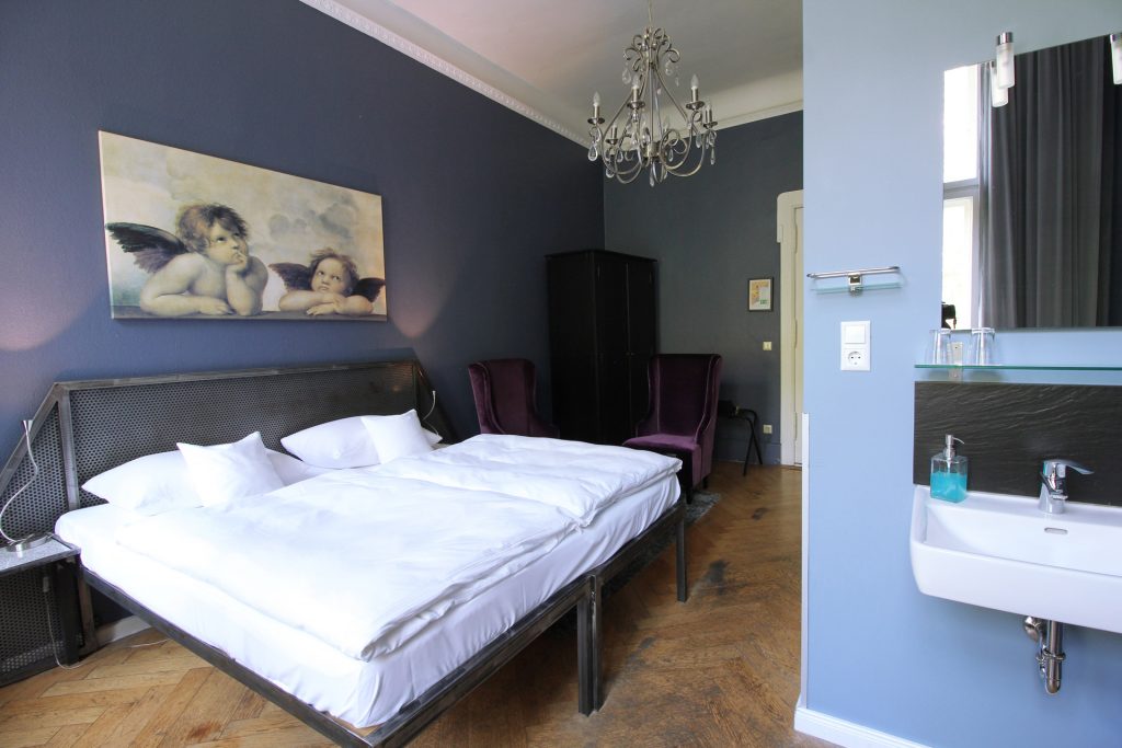 Start - ART Hotel connection
